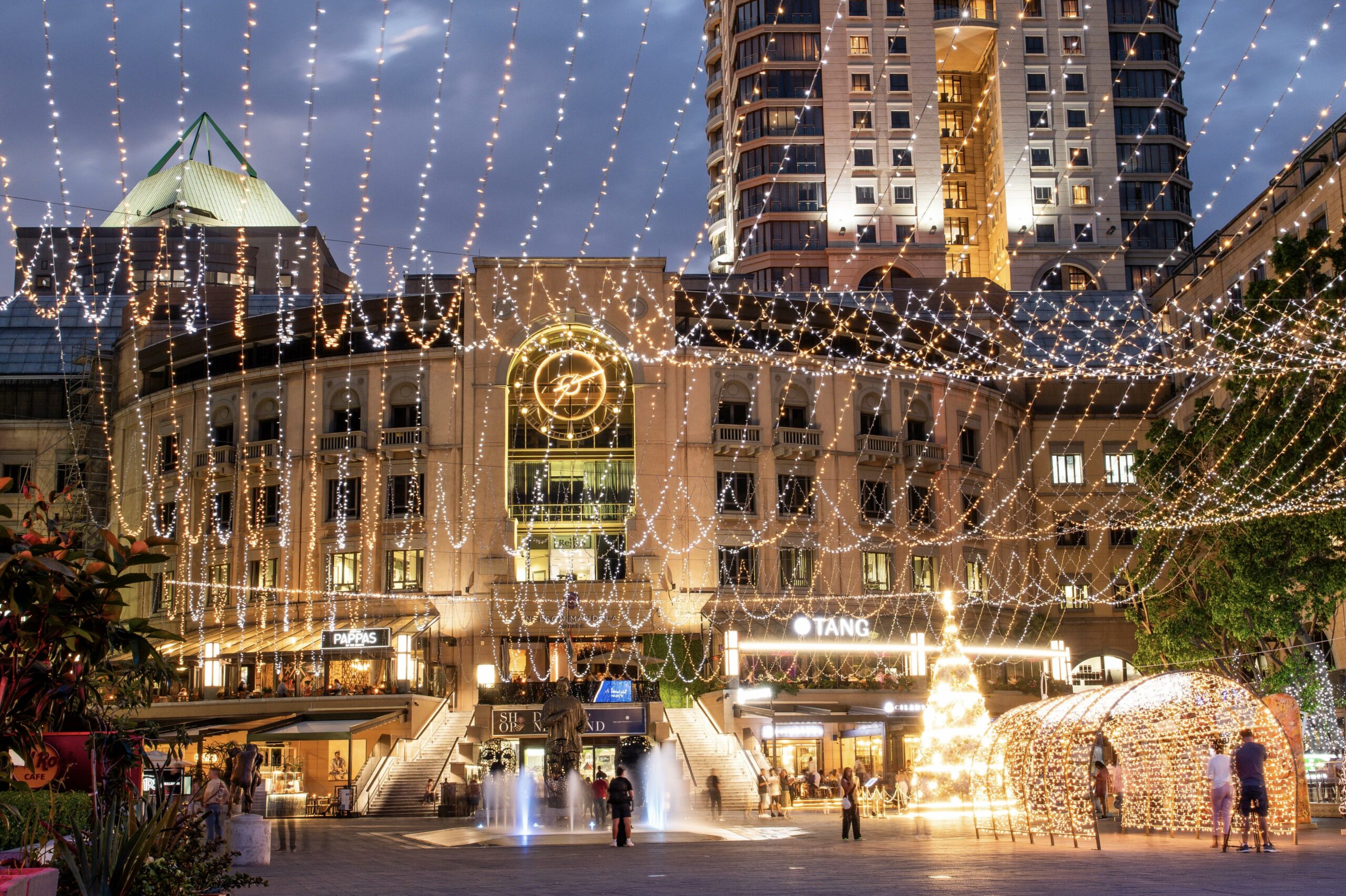 NELSON MANDELA SQUARE SET TO SPARKLE THIS FESTIVE SEASON - Hypress Live