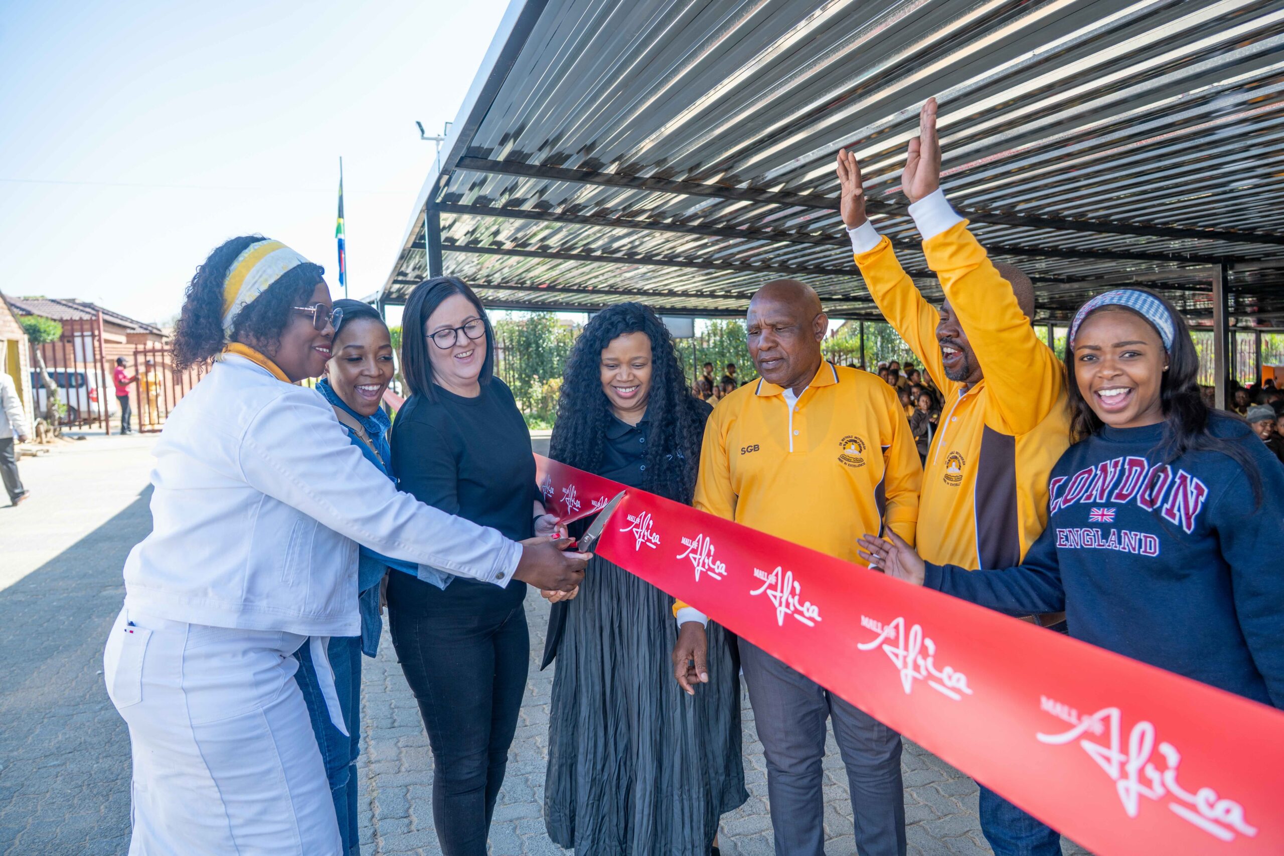 MALL OF AFRICA BUILDS NEW ASSEMBLY AREA FOR LOCAL SCHOOL - Hypress Live